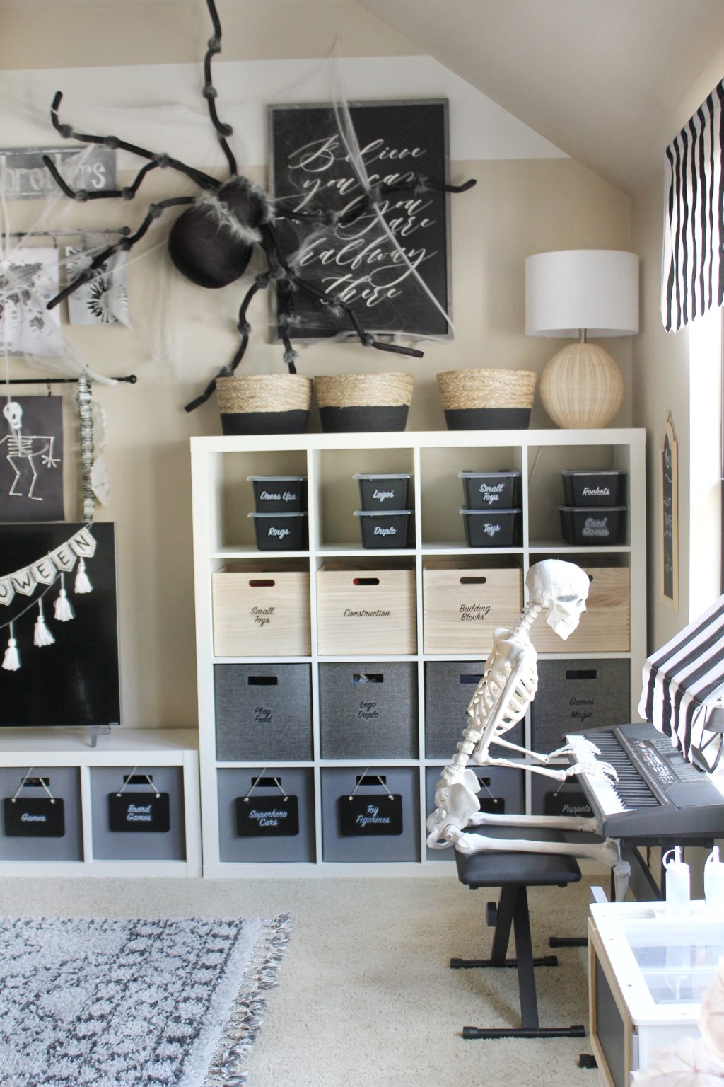 Fall Decorating - Kid Spaces - Table for 5 Please